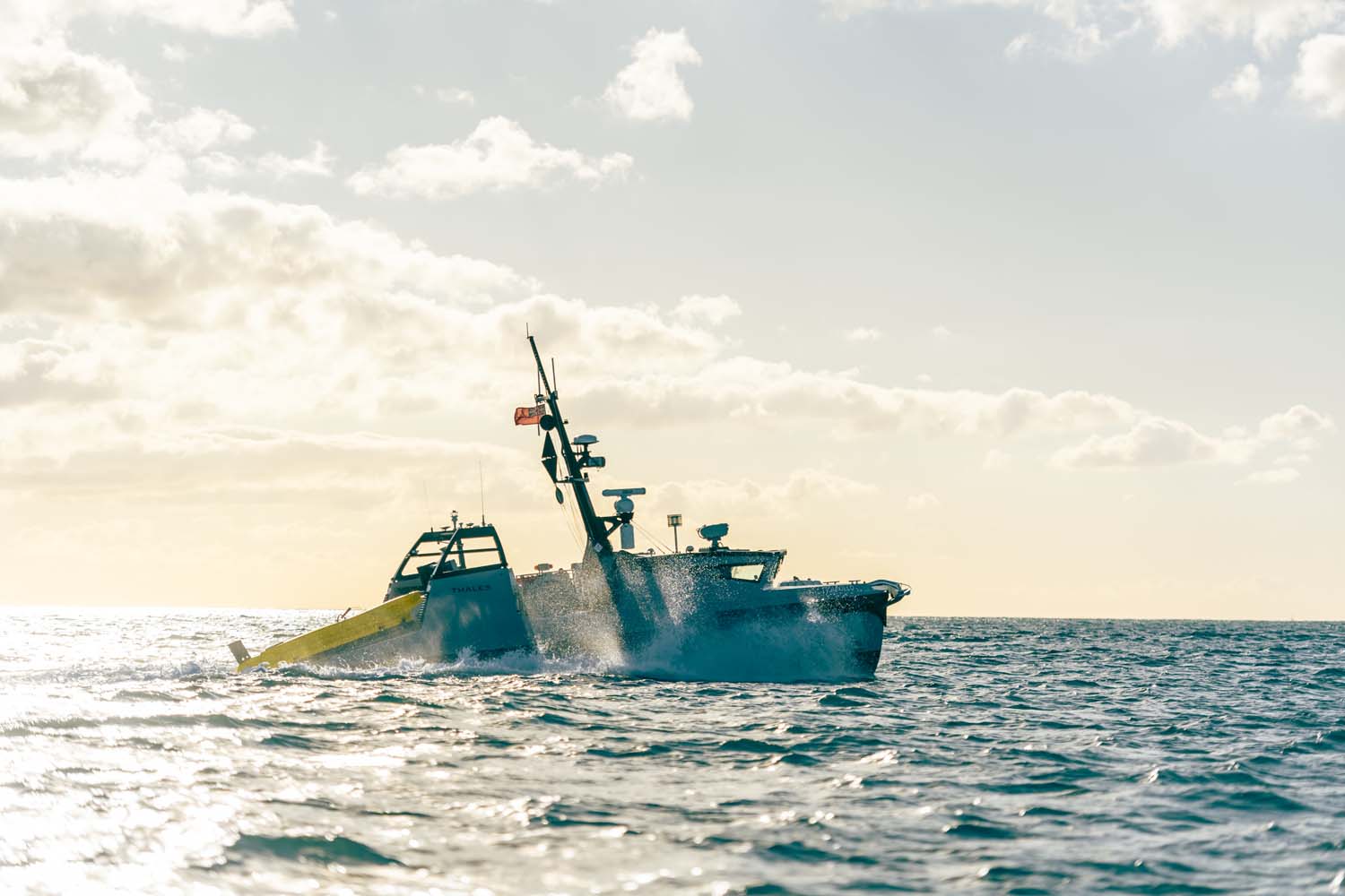 Contract sees cutting-edge autonomous minehunters for Royal Navy ...